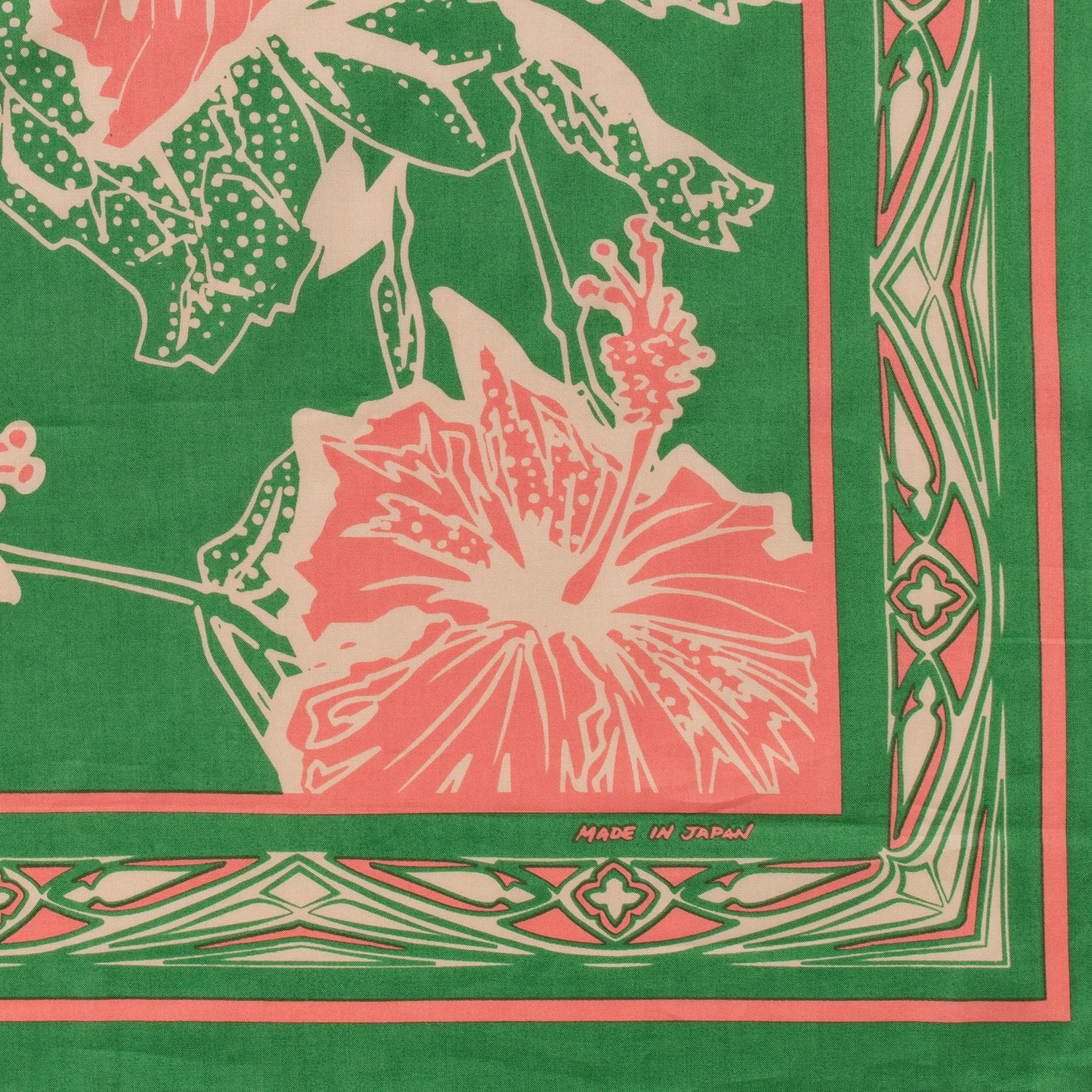 Ridiculum – One Ear Brand